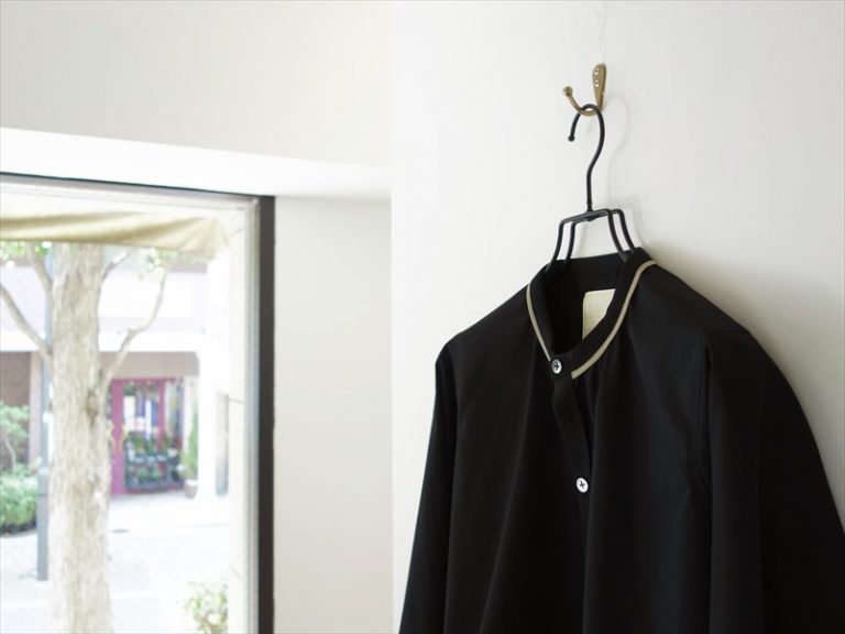 忘れないで 見つめることを ～ KIMURA/ crew neck cardigan shirt with line | Euphonica blog - 高慢と偏見